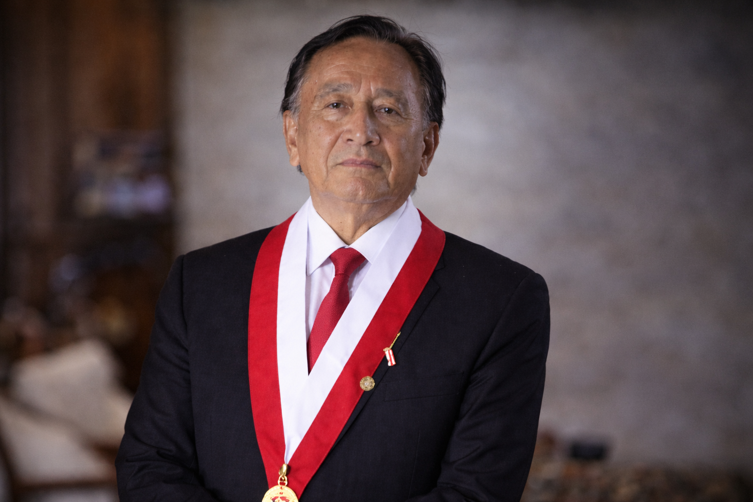 José María Balcázar asume la Presidencia del Perú tras salida de José ...